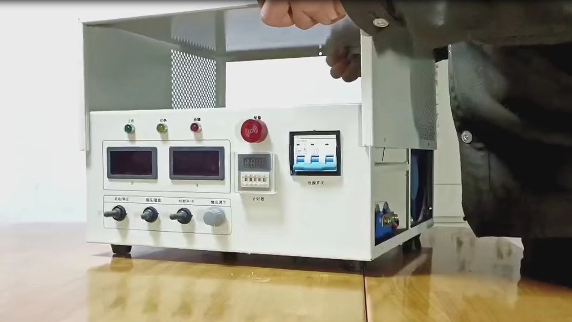 北京摩业公司推出的一款380V转0-200V可调大功率直流电源 - 北京摩研工业设计有限公司 官网